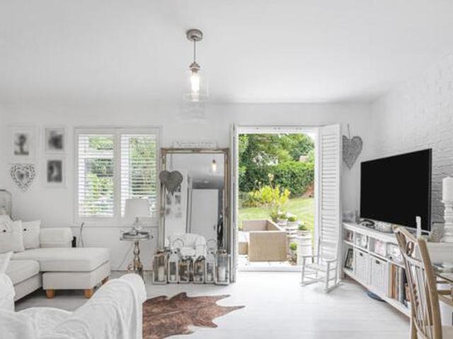 Ongar Road, Abridge, 2 Bedroom Apartment
