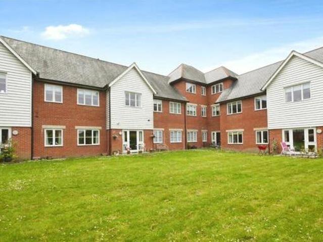 Ongar Road, Brentwood, 2 Bedroom Apartment