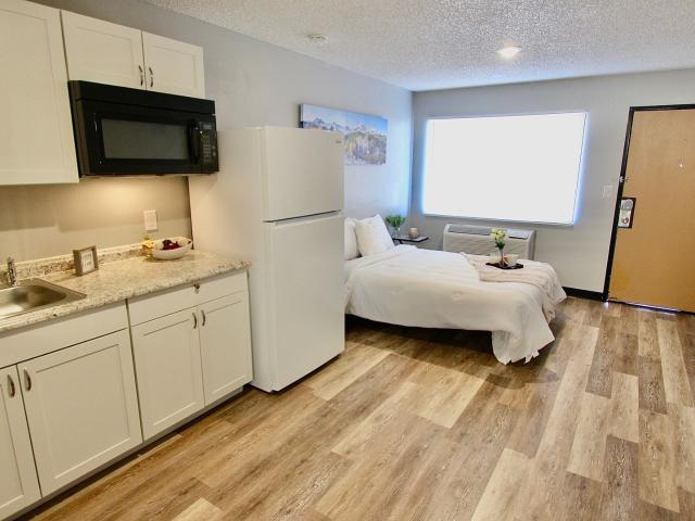 ONLY $795 *Rarely Available * All Utilities Included