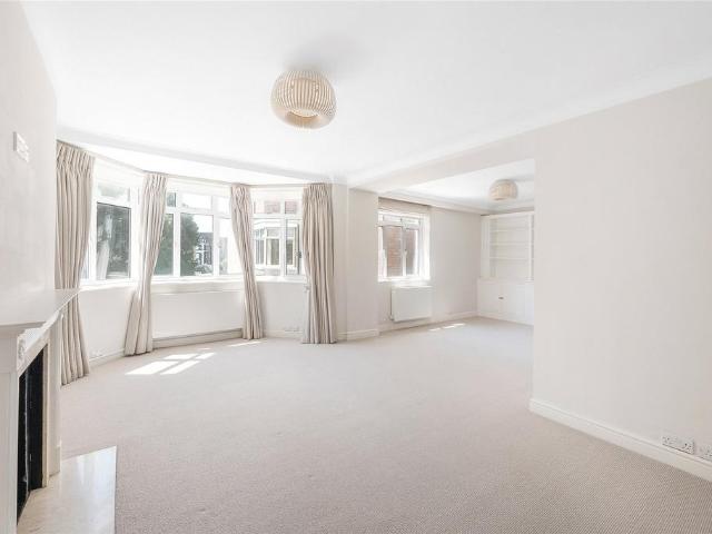 Onslow Crescent, London, SW7 3 bed flat to rent £6,500 pcm £1,500 pw