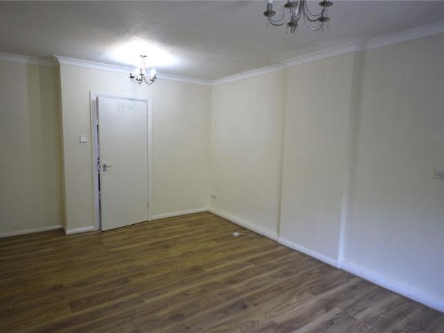 Onslow Gardens, Wallington, SM6