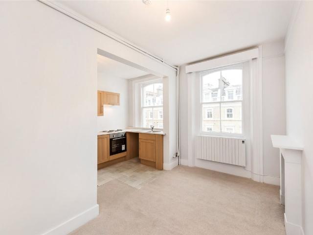 Onslow Gardens, South Kensington, London SW7, Studio to rent, £1,495 pcm | PrimeLocation