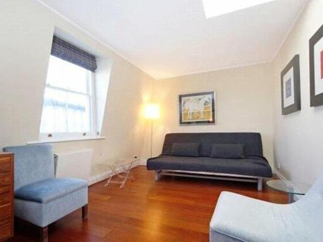 Onslow Gardens, South Kensington, Studio Flat For