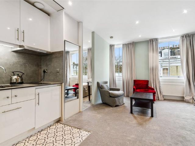Onslow Gardens, South Kensington, SW7, London