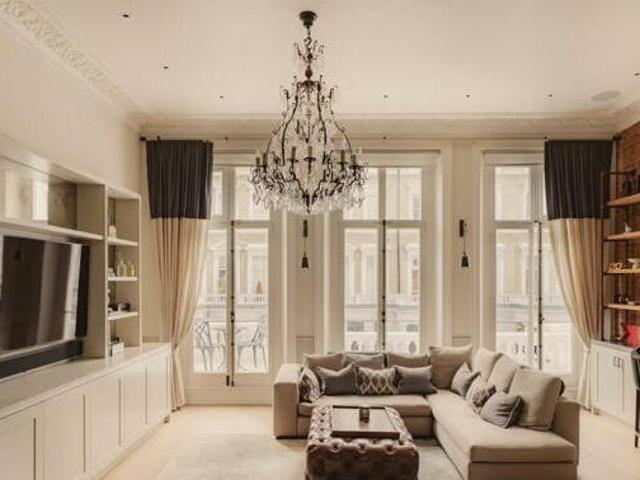Onslow Gardens, South Kensington, 2 Bedroom Apartment