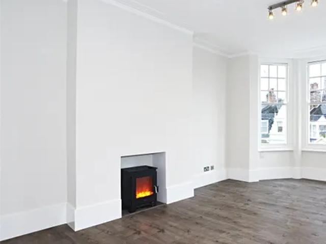Onslow Mansions, Onslow Avenue, London, TW10 6QD, United Kingdom | 2 bed apartment for rent #154576954 | Rentberry