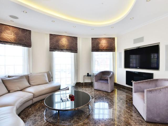 Onslow Square, South Kensington, London SW7, 3 bed flat to rent, £13,000 pcm | PrimeLocation