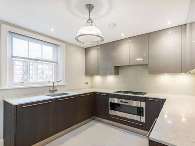 Onslow Square, South Kensington SW7 3 bed apartment to rent £11,999 pcm £2,769 pw