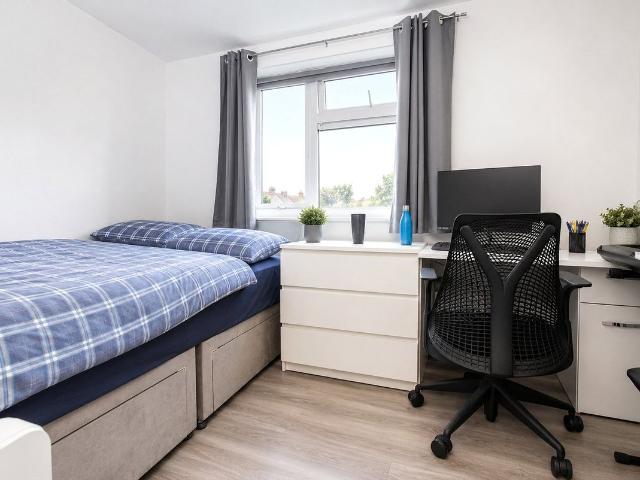 Onslow Street, Guildford, Surrey GU1, Room to rent, £750 pcm | PrimeLocation