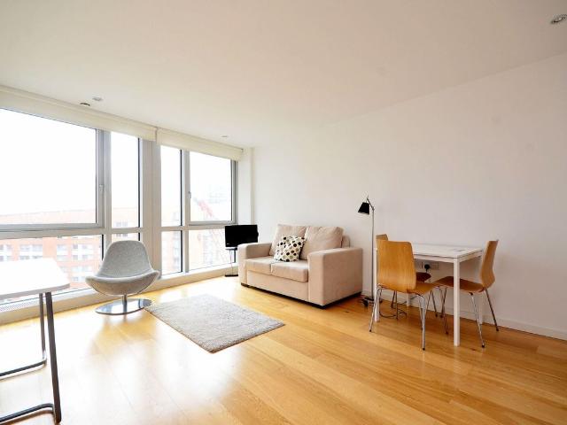 Ontario Tower, Canary Wharf, London E14, Studio to rent, £1,850 pcm | PrimeLocation