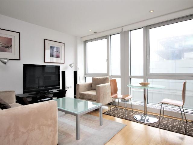 Ontario Tower, Fairmont Avenue, Canary Wharf E14, Studio to rent, £1,800 pcm | PrimeLocation