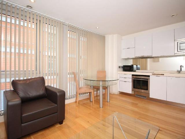 Ontario Tower, Fairmont Avenue, Canary Wharf E14