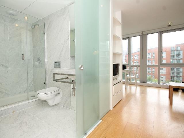 Ontario Tower, Fairmont Avenue, London E14, Studio to rent, £1,800 pcm | PrimeLocation