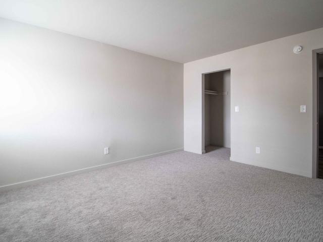 Onyx at Aksarben 3 Bedroom Apartment for Rent at 1875 S 75th St, Omaha, NE 68124 Cornish Heights