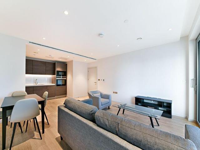 Onyx Apartment, 98 Camley Street. 1 bed flat to rent £3,699 pcm £854 pw