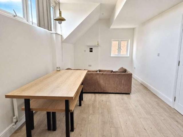 Onyx House, Station Road, New Barnet, EN5