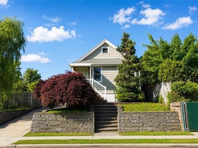 Osborn Ave, Staten Island, Home For Sale