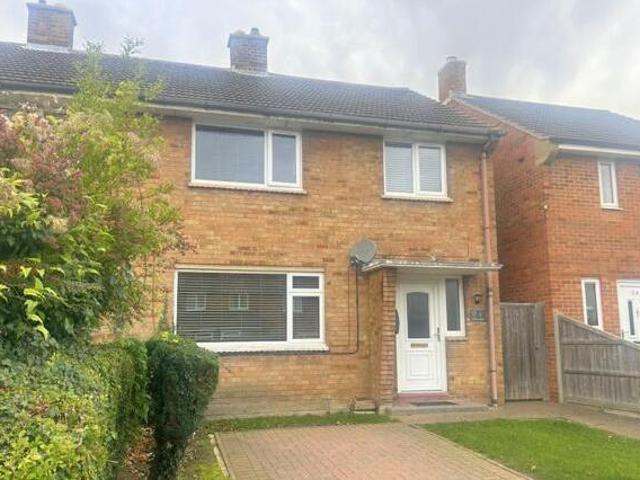 Osborn Road, Barton le clay, 3 Bedroom Semi detached