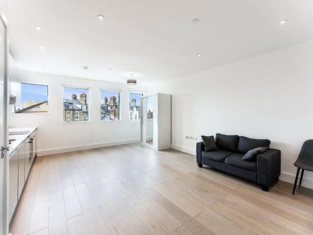 Osborn Terrace Studio