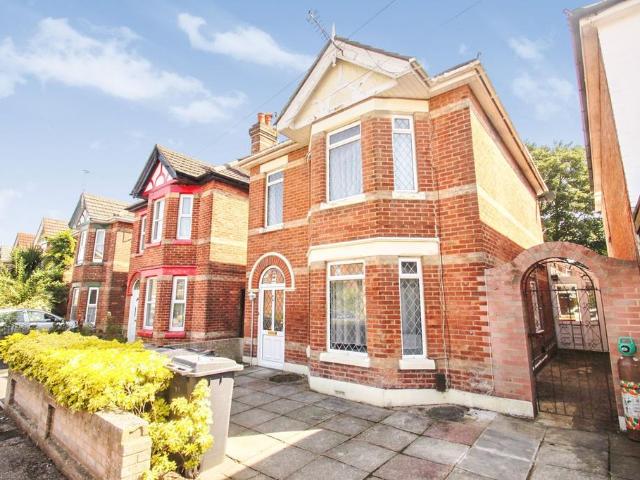 Osborne Road, Bournemouth BH9 6 bed property to rent £3,600 pcm £831 pw