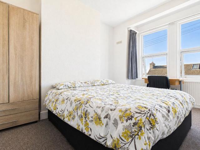 Osborne Road, Brighton BN1, Room to rent, £680 pcm | PrimeLocation