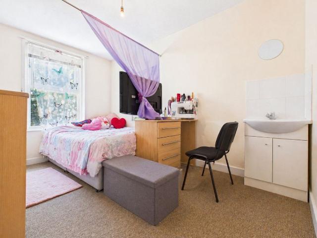Osborne Road, Brighton BN1, Room to rent, £680 pcm | PrimeLocation