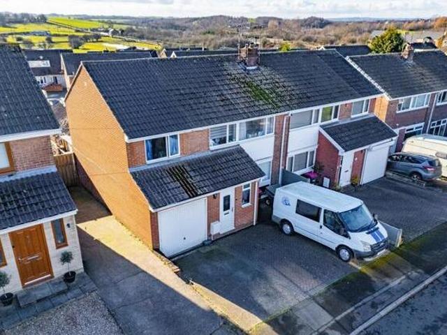 Osborne Road, Kiveton Park, 4 Bedroom Semi detached