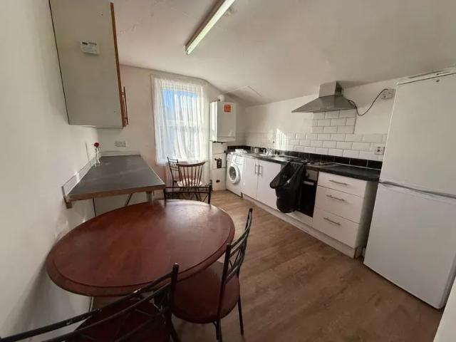 Osborne Road, London E7, 3 bed terraced house to rent, £2,450 pcm | PrimeLocation