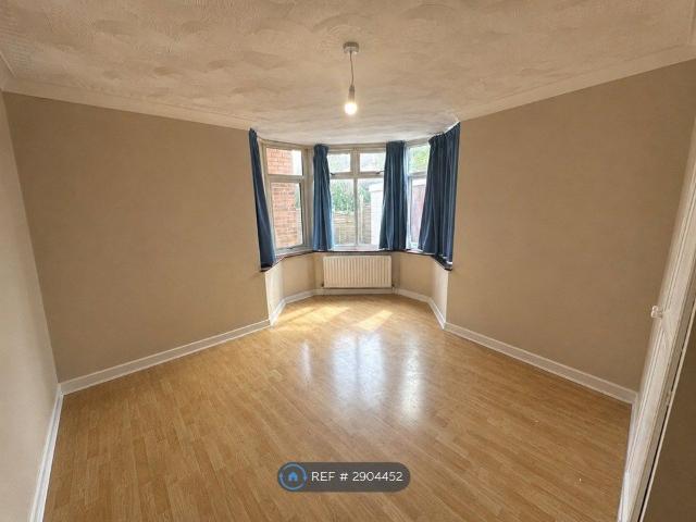 Osborne Road, Luton LU1, 1 bed flat to rent, £990 pcm | PrimeLocation