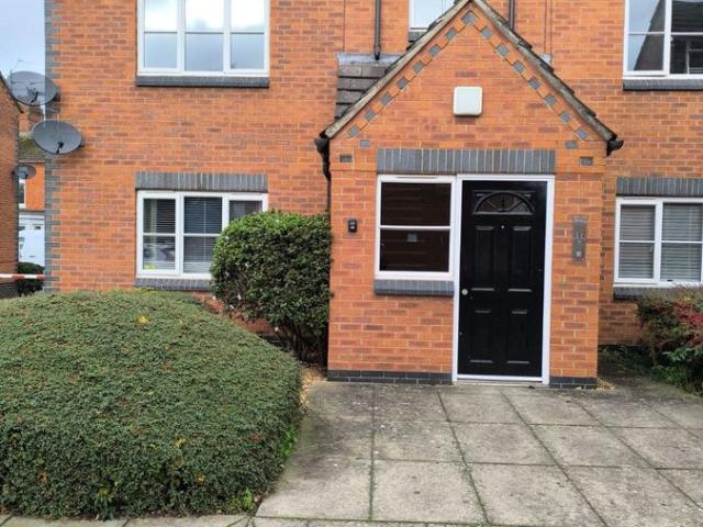 Osborne Road, Northampton NN2, 1 bed flat to rent, £800 pcm | PrimeLocation