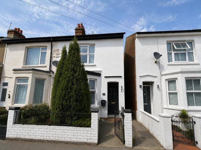 Osborne Street, Milton Keynes MK2, 2 bed property to rent, £1,300 pcm | PrimeLocation
