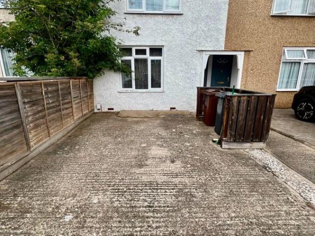 Osborne Square, Dagenham RM9, 2 bed terraced house to rent, £1,750 pcm | PrimeLocation