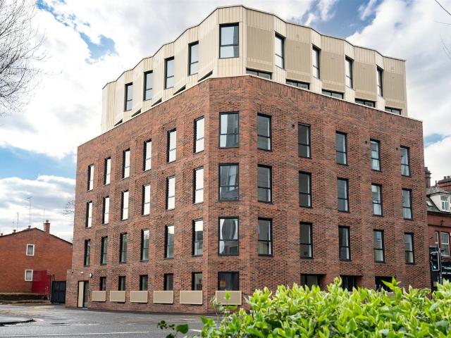 Oscar House, Manchester M15, 2 bed flat to rent, £1,400 pcm | PrimeLocation