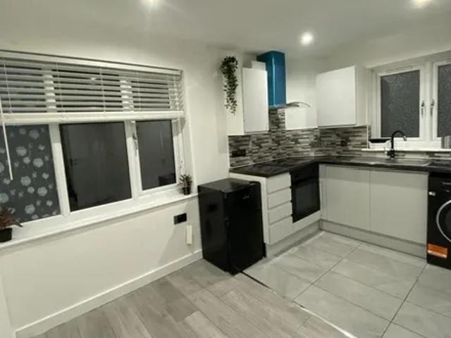 Oscar's SE13, 48 Ladywell Road, London, SE13 7UZ, United Kingdom | 1 bed house for rent #138851969 | Rentberry