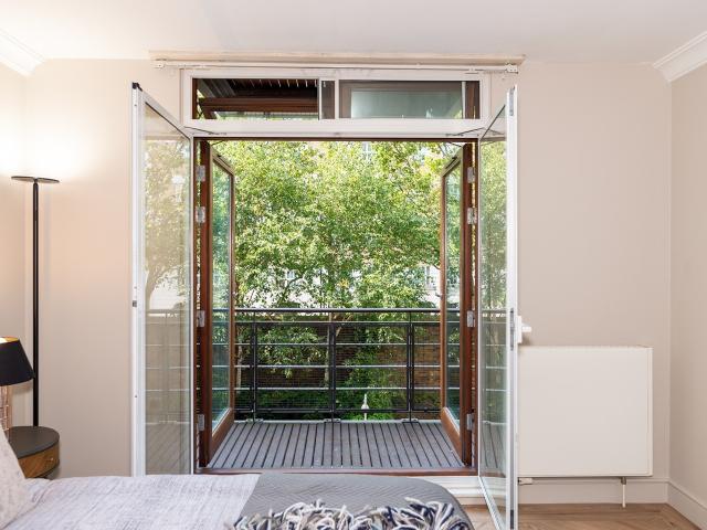 Osprey Court,, E1W