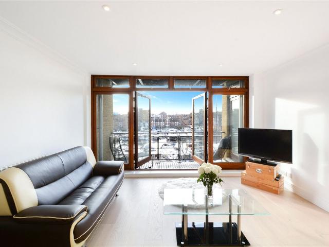 Osprey Court, Star Place E1W, 2 bed flat to rent, £5,100 pcm | PrimeLocation