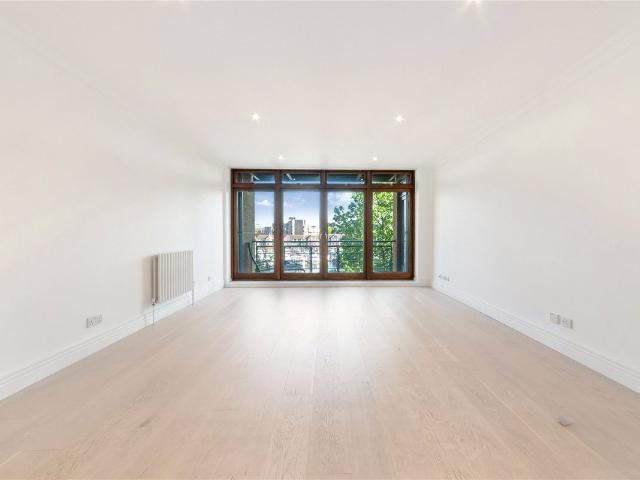 Osprey Court, Star Place, London E1W, 2 bed flat to rent, £5,100 pcm | PrimeLocation