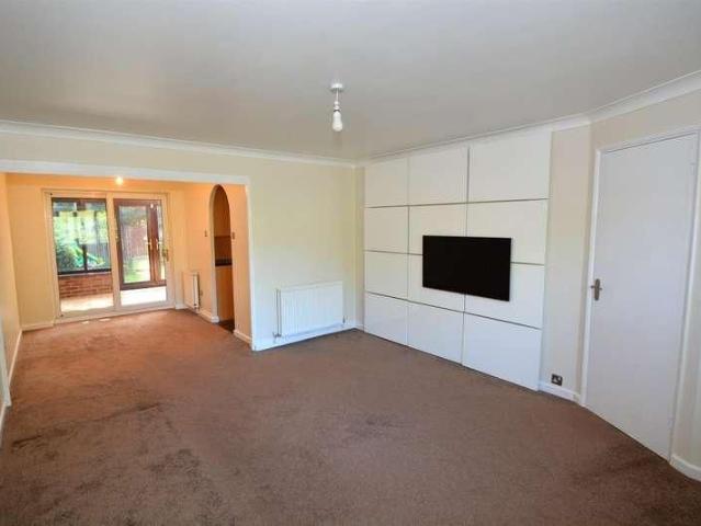 Osprey Close, Wanstead, E11
