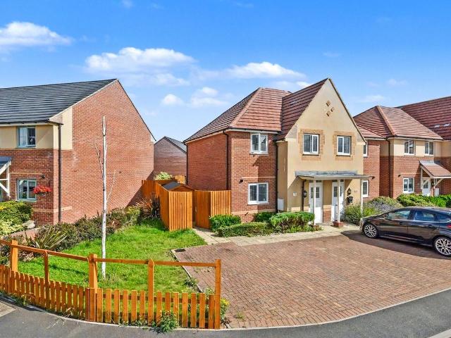 Osprey Drive, Corby NN17, 3 bed semi detached house to rent, £1,175 pcm | PrimeLocation