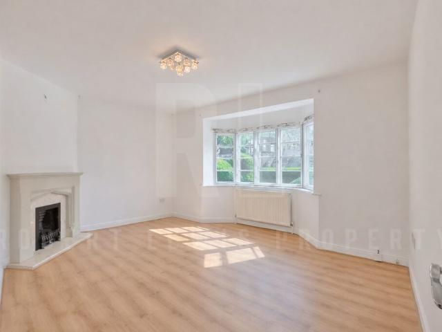 Ossulton Way, London N2, 2 bed flat to rent, £2,100 pcm | PrimeLocation