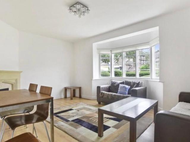 Ossulton Way, London N2, 2 bed flat to rent, £2,100 pcm | PrimeLocation