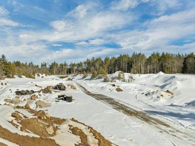 Ossipee NH 03864 LS102283846