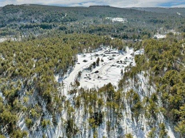 Ossipee NH 03864 104075036