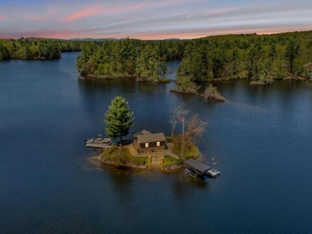 Ossipee Lake Is, Waterboro, Home For Sale