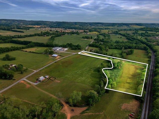 Ostella Rd, Cornersville, TN 37047