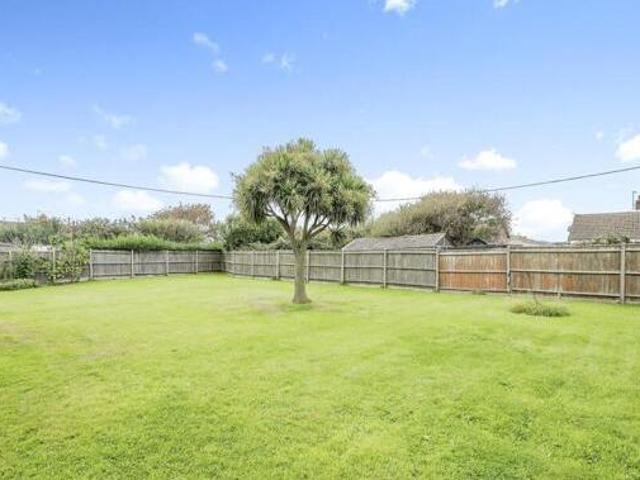 Ostend Place, Walcott, 2 Bedroom Detached