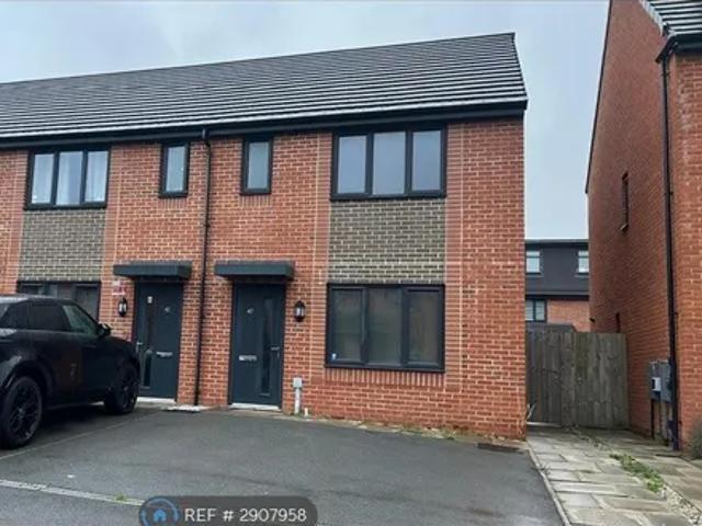 Oswald Close, Salford, M6 6SP, United Kingdom | 3 bed house for rent #167779458 | Rentberry