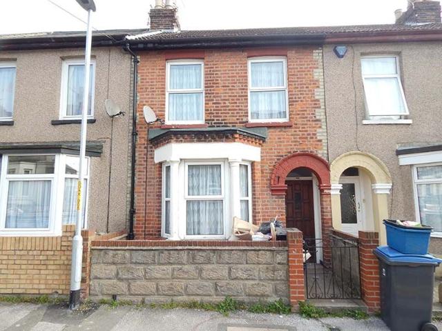 Oswald Road, Dover CT17, 3 bed terraced house to rent, £1,100 pcm | PrimeLocation