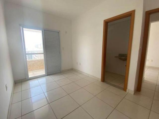 Oportunidade 01 dormitorio com suíte Praia da Ocean