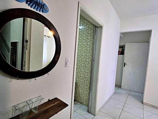 OPORTUNIDADE! 02 DORMITÓRIOS COM SUÍTE, LADO PRAIA, COM LAZER!
